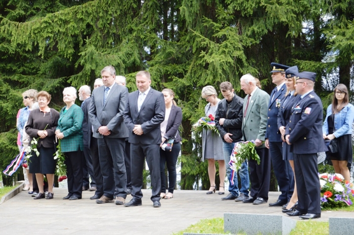 Pocta obětem druhé světové války | Vězeňská služba České republiky